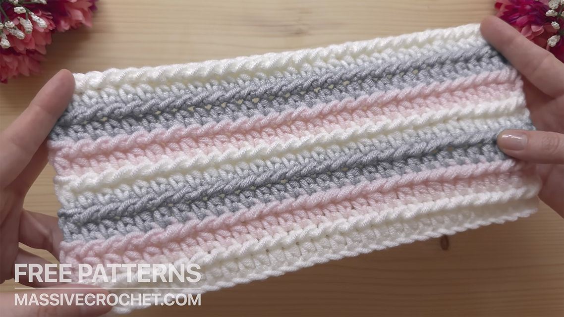 Crochet Simple Stitch: A Beginner’s Guide - CrochetBeja